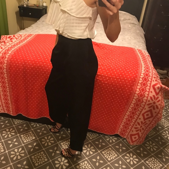 bebe | Pants & Jumpsuits | Bebe Classy Cropped Wide Leg Satin Pants ...